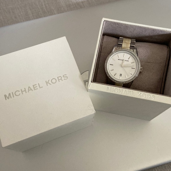 MICHAEL Michael Kors | Accessories | Michael Kors Womens Silver Dial ...